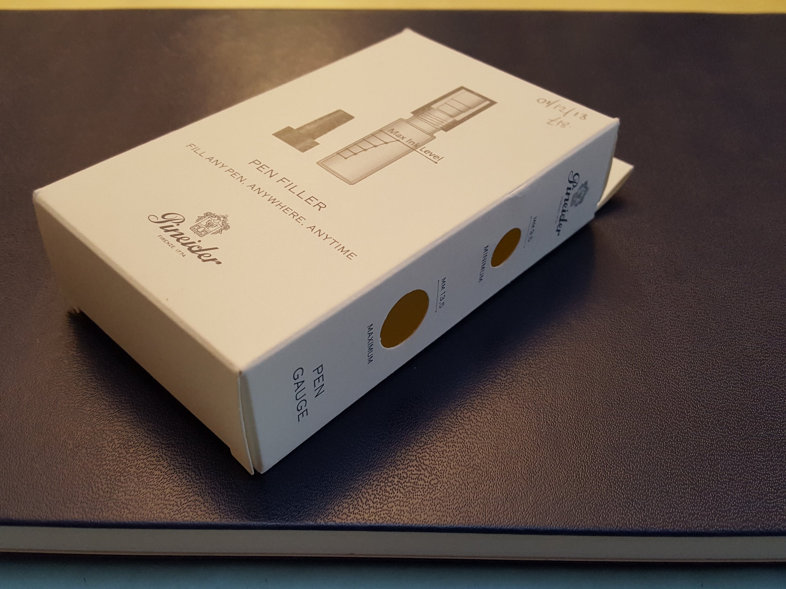 Some early thoughts on the Pineider Pen Filler travelling inkwell ...