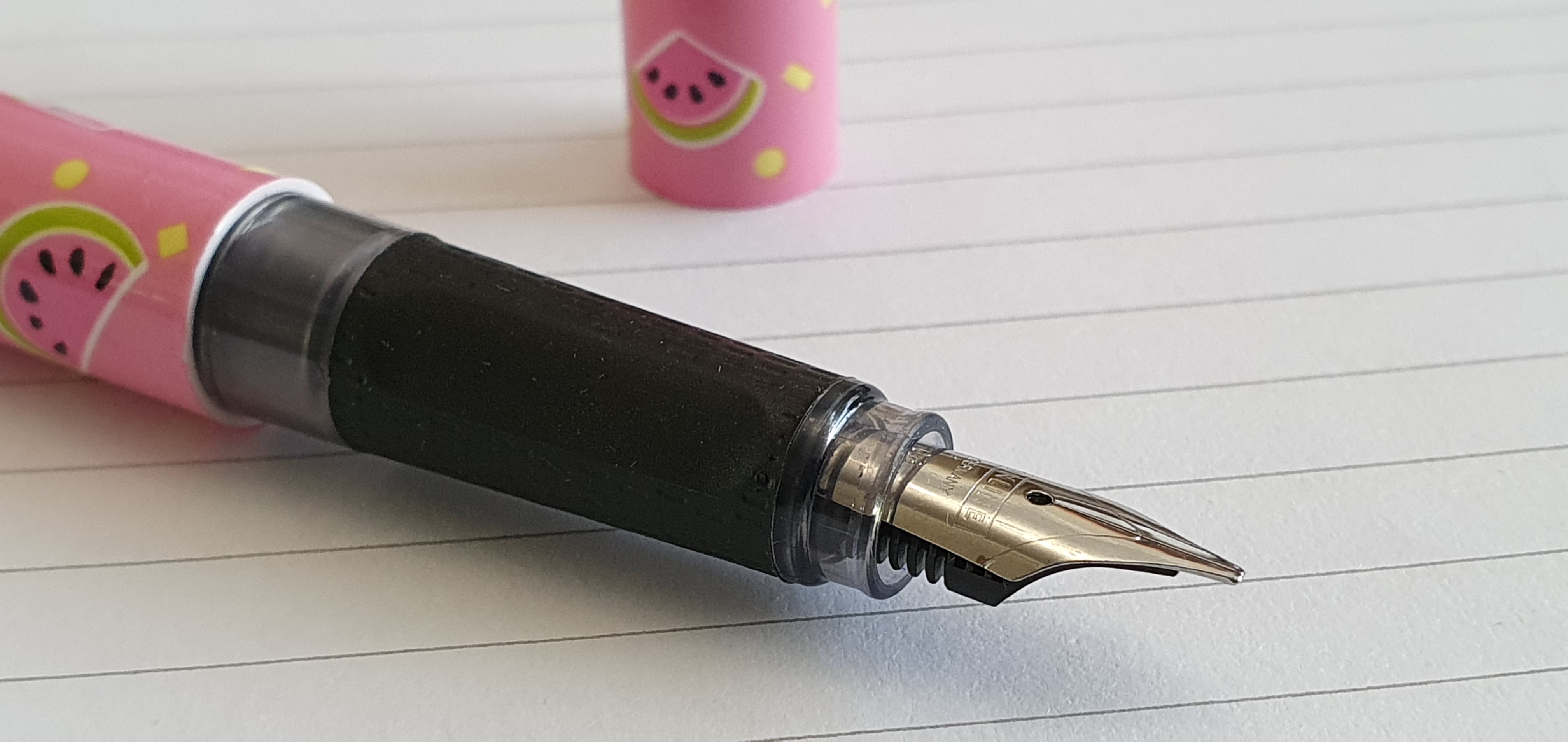 A look at the Online College fountain pen. | Fountain pen blog