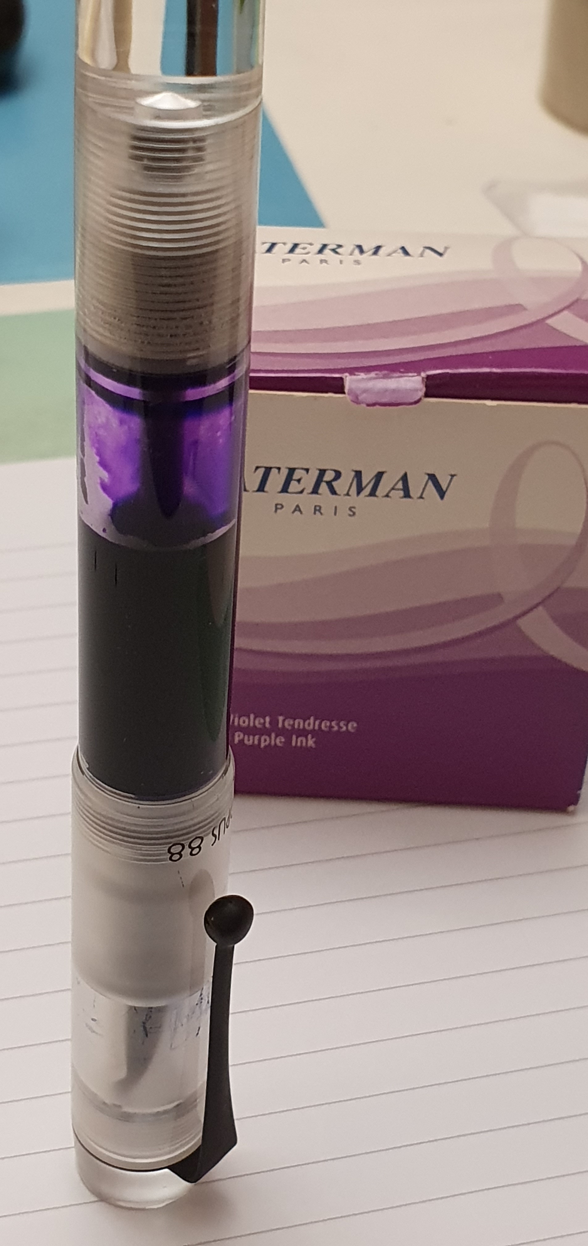 A clear look at the Opus 88 Demonstrator fountain pen. | Fountain pen blog